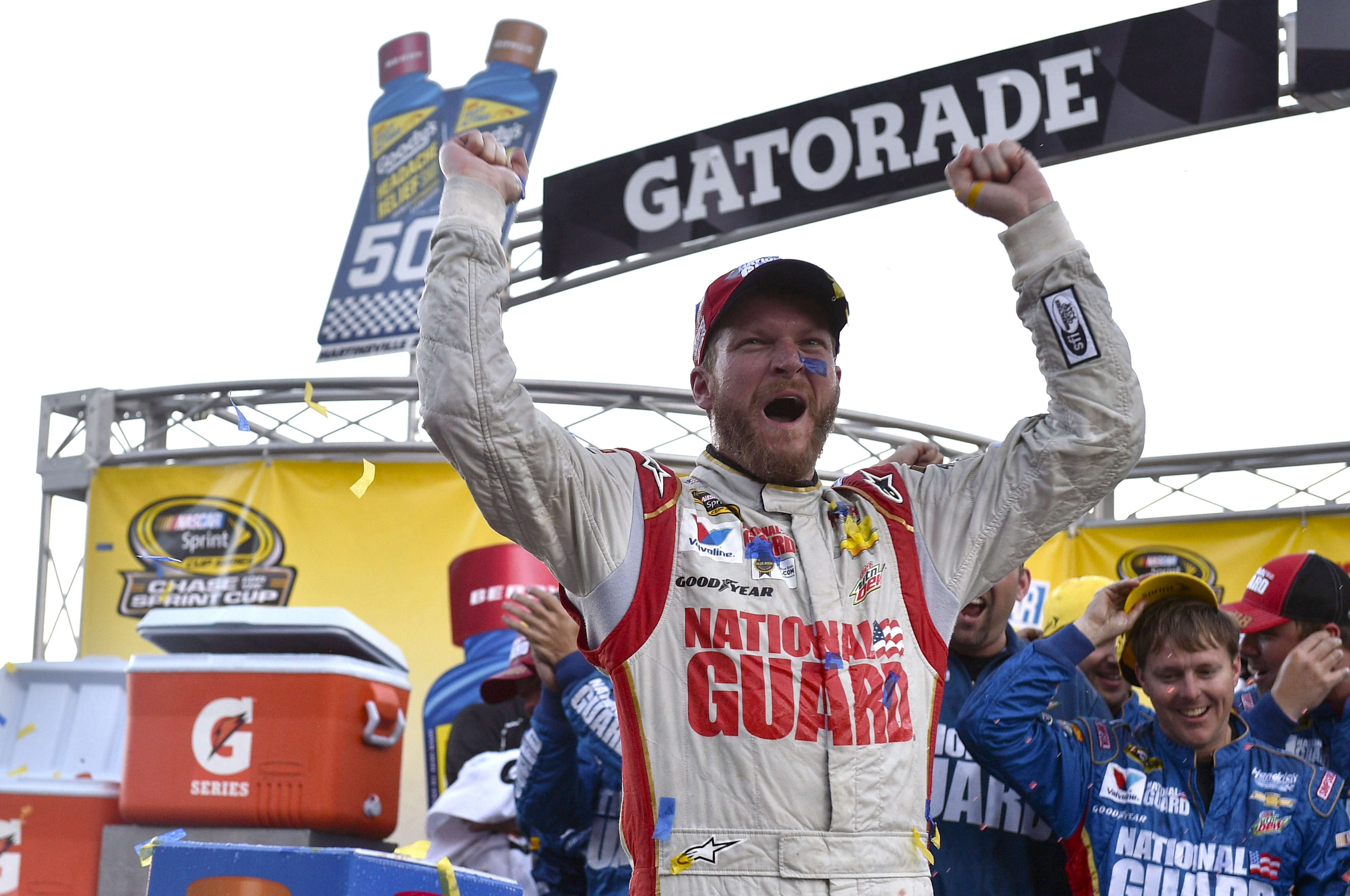 Dale Earnhardt Jr. gets 'emotional' win at Martinsville in 2014 | 40 ...