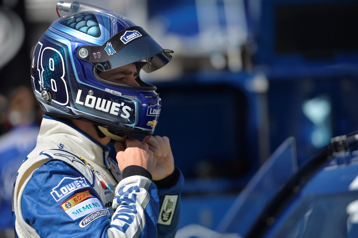 Shots of the Race: Johnson at Bristol | Hendrick Motorsports