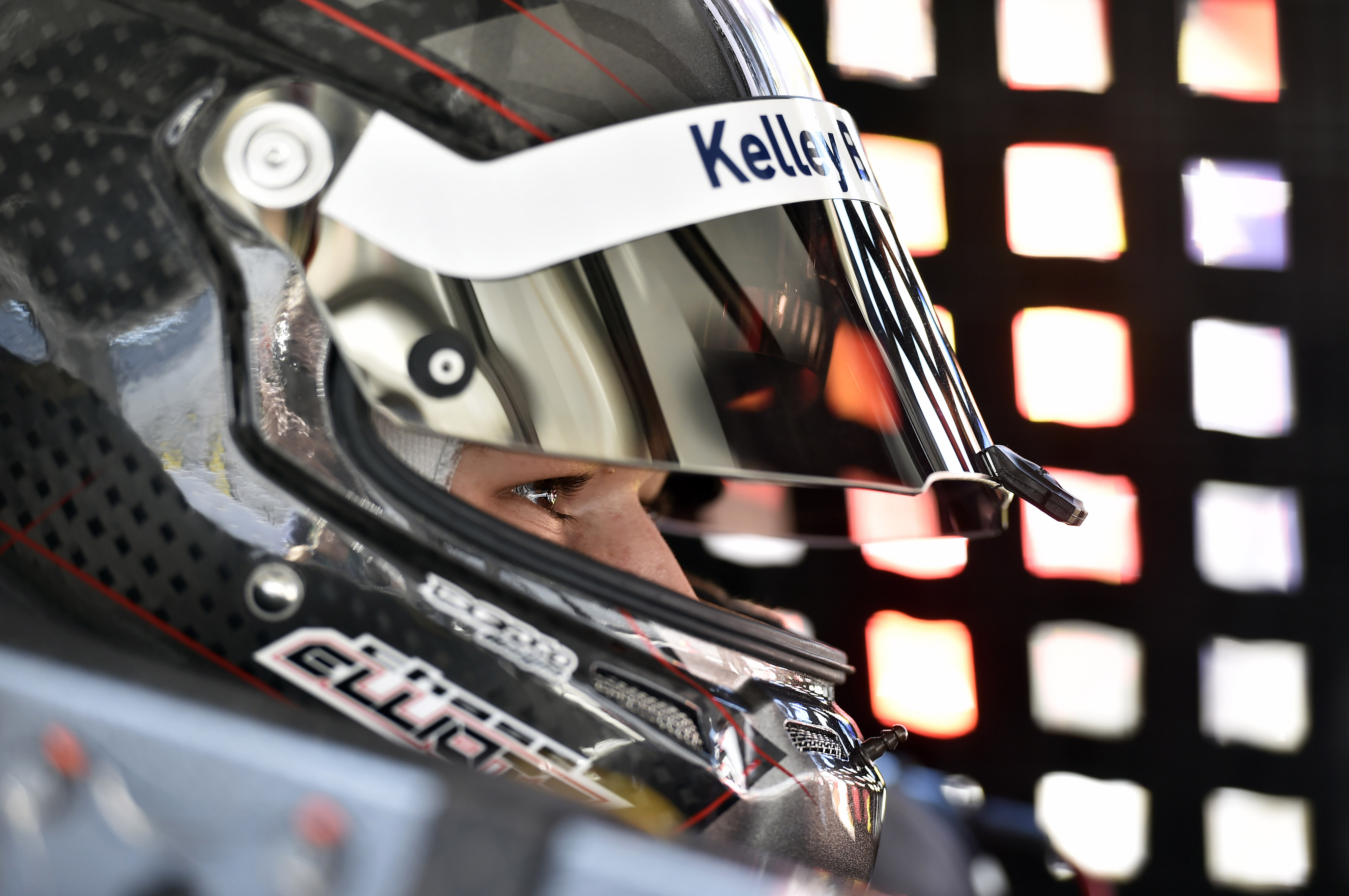 Shots of the Race: Elliott at Bristol | Hendrick Motorsports