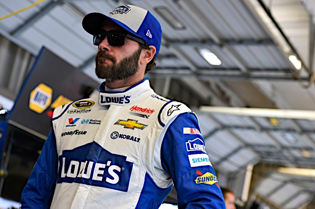 Shots of the Race: Johnson at Kentucky | Hendrick Motorsports