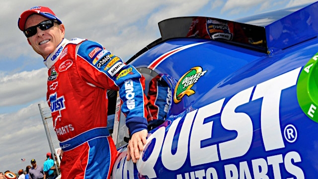 Martin excited about drafting challenges at Daytona | Hendrick Motorsports