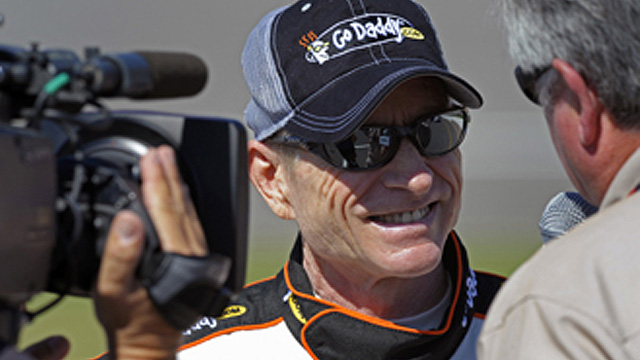 GoDaddy.com named primary sponsor of No. 5 Chevy, Mark Martin to drive ...
