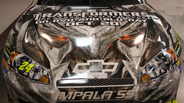 Gordon transforms to Megatron for Saturday's race at Lowe's | Hendrick ...