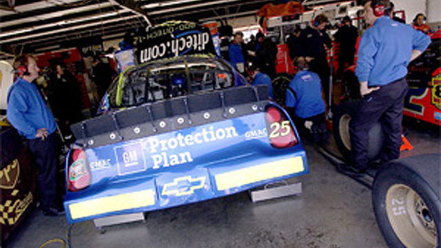 In The Garage With: The Hendrick Shock Specialists | Hendrick Motorsports