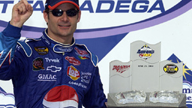 Winner of Pepsi Promotion Awarded $205,000 | Hendrick Motorsports
