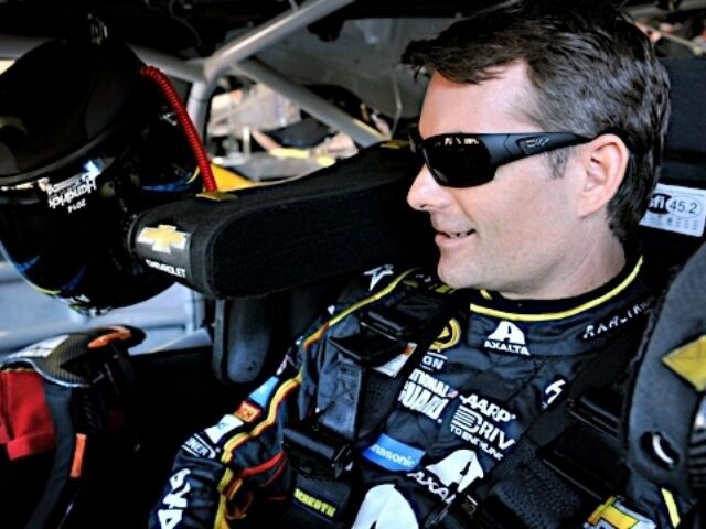 Jeff Gordon, No. 24 team at Phoenix | Hendrick Motorsports