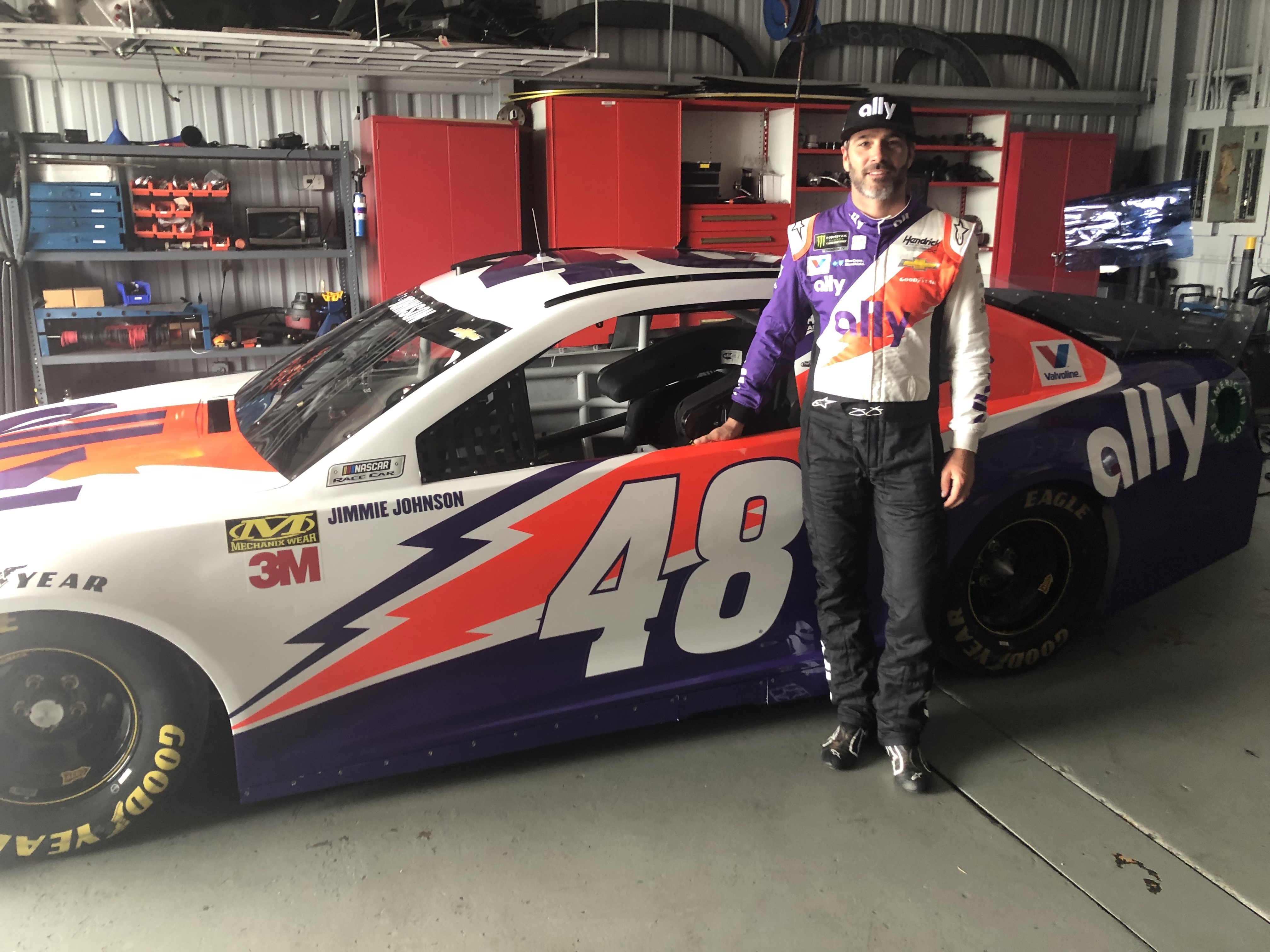 Behind the scenes of Ally throwback unveil | Hendrick Motorsports