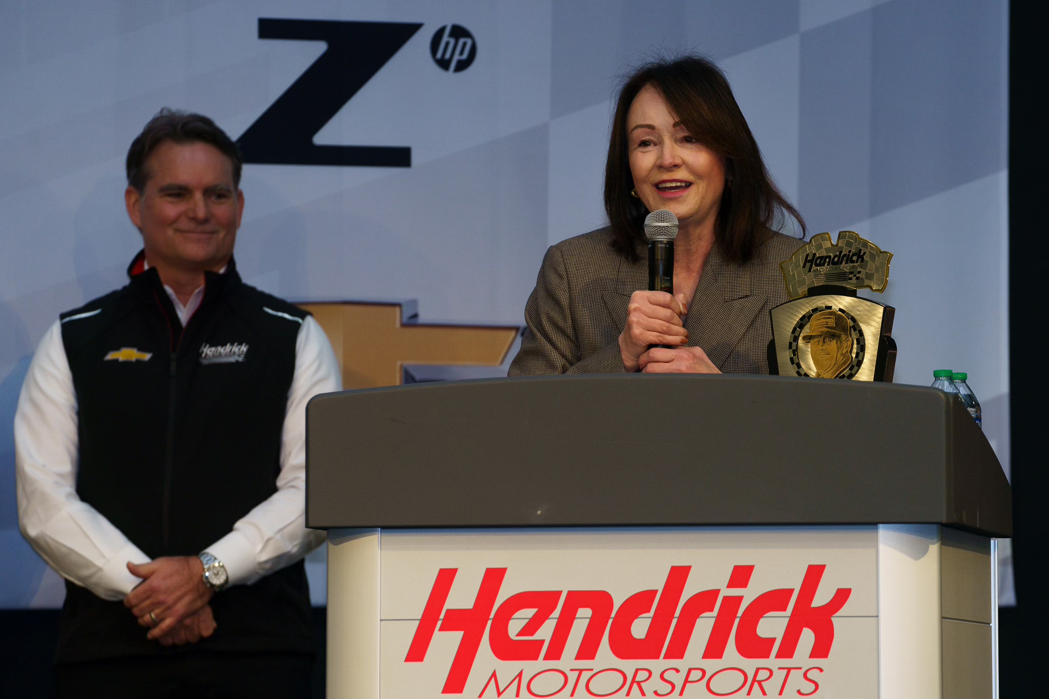 Linda Hendrick wins 2023 Papa Joe Hendrick Award of Excellence ...