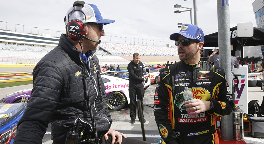 Berry 'going to keep digging' for No. 9 team | Hendrick Motorsports