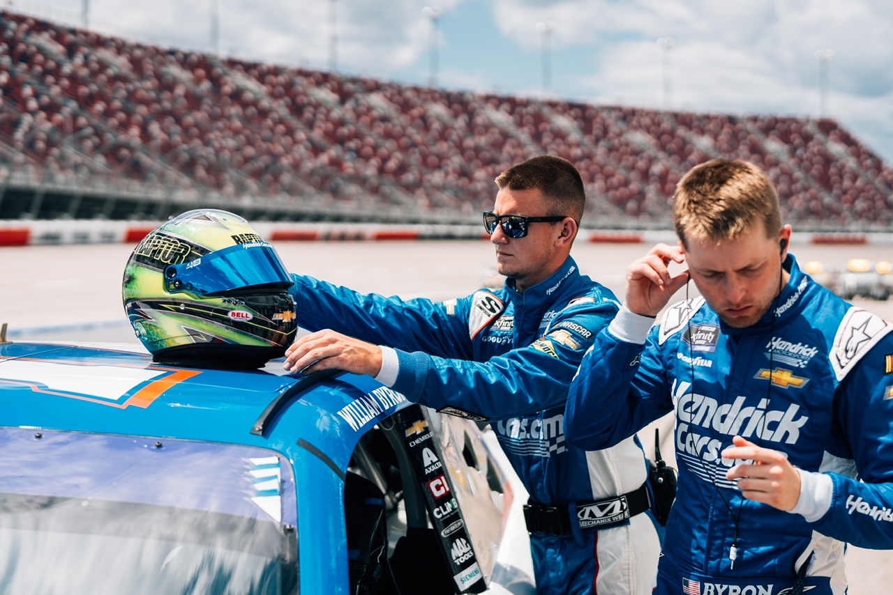 Scenes from the No. 17 Xfinity team's weekend at Darlington | Hendrick ...