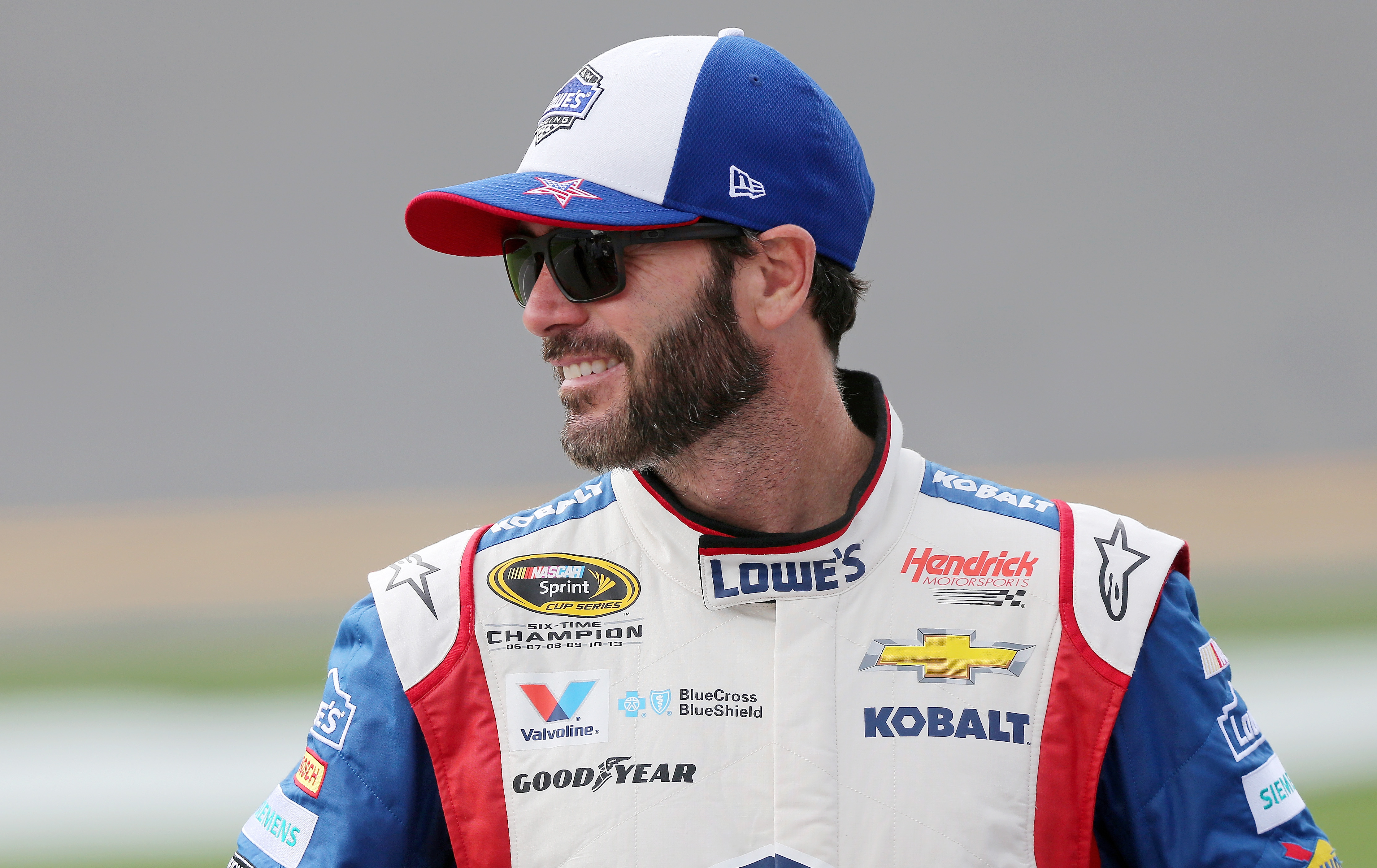 #HendrickSummer: Johnson's perfect tailgate | Hendrick Motorsports