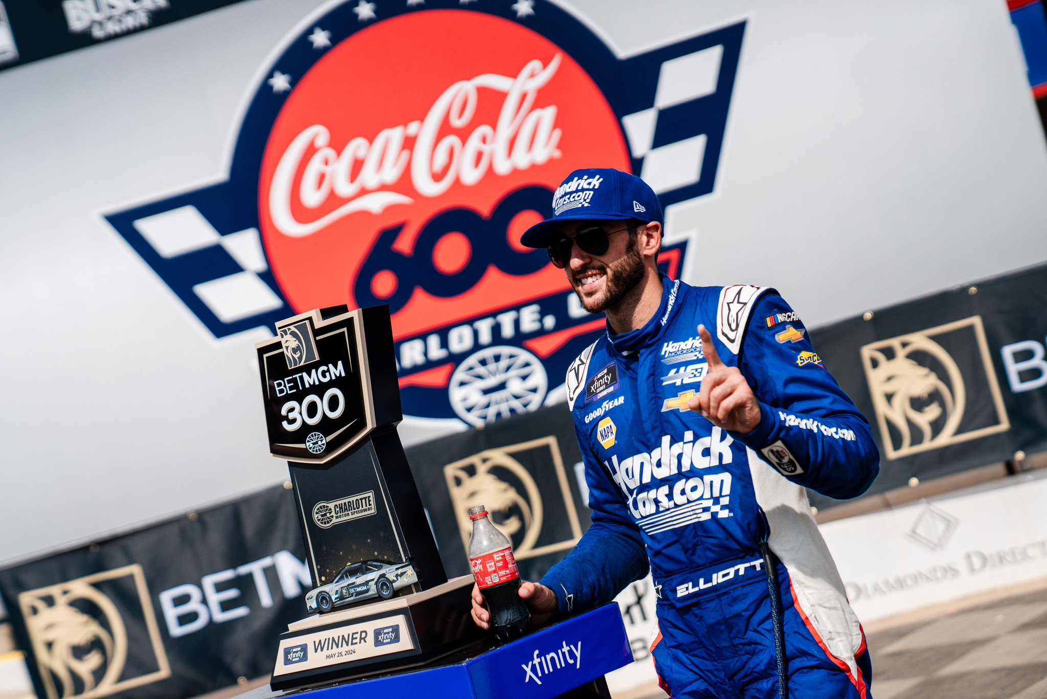 Elliott takes Xfinity Series victory at Charlotte | Hendrick Motorsports