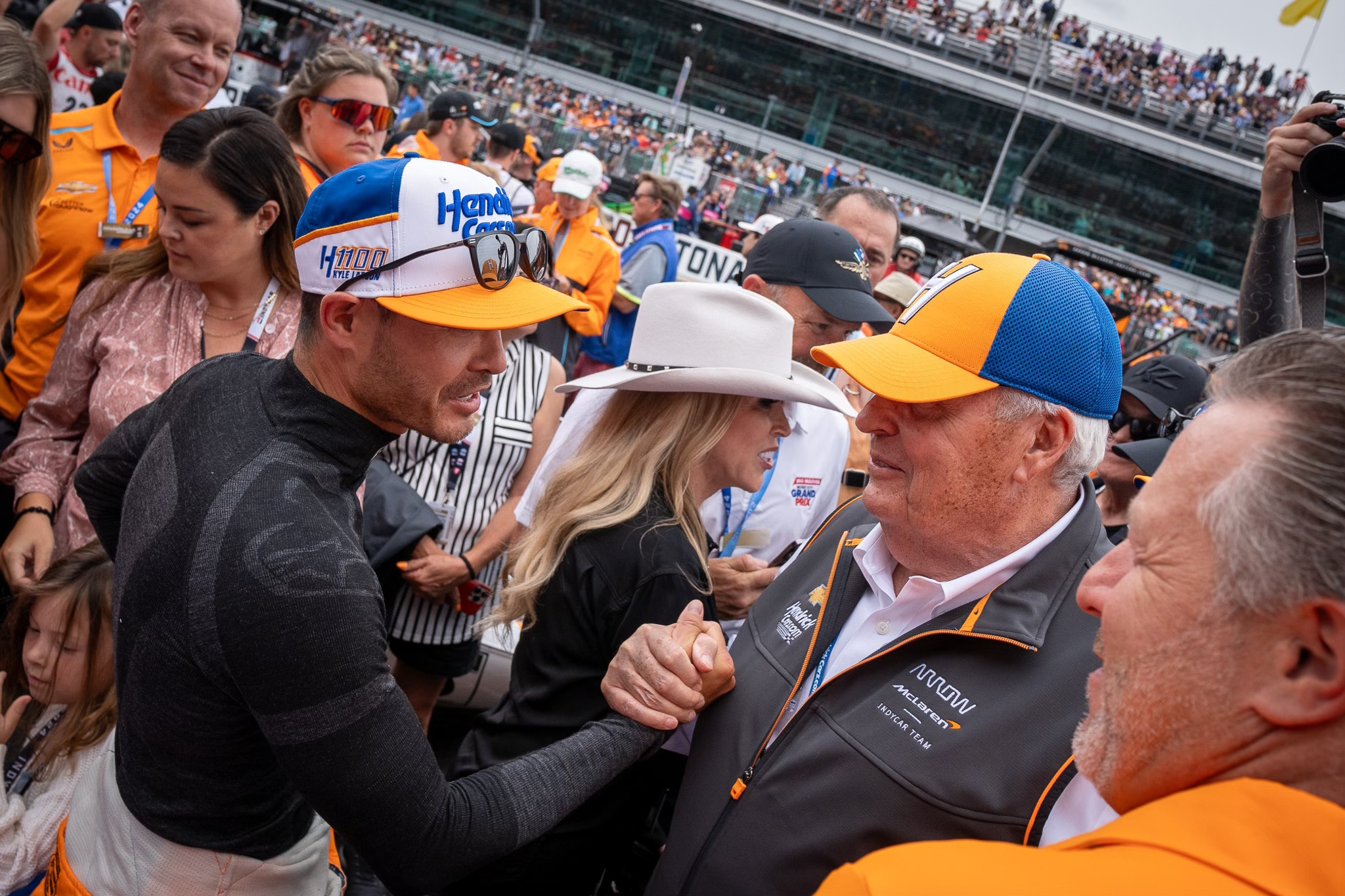 Larson goes the distance in first Indianapolis 500 | Hendrick Motorsports