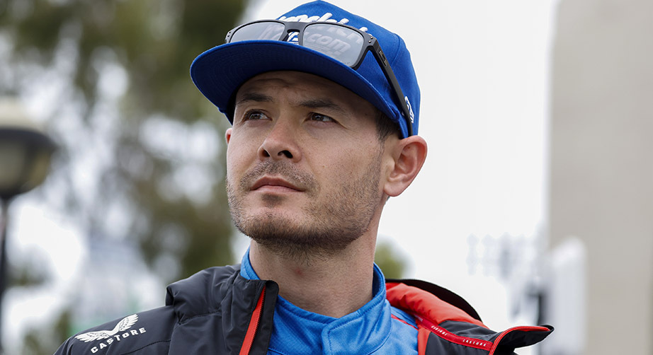 Larson aiming for more consistency as '24 season dawns | Hendrick ...