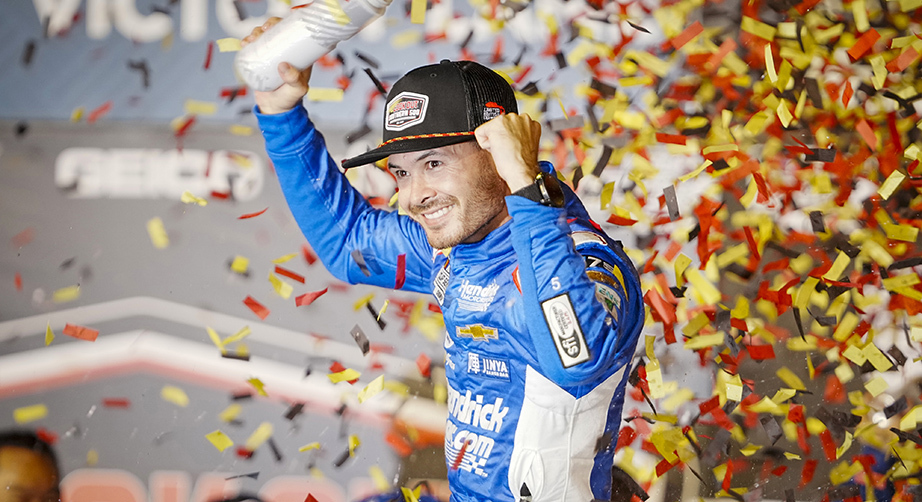 Larson's front-runner speed catapults No. 5 team to Championship 4 ...