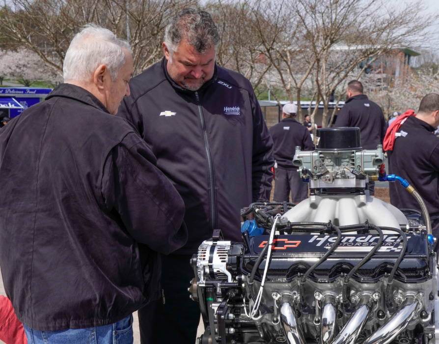 Official Site of Hendrick Motorsports NASCAR Racing Team