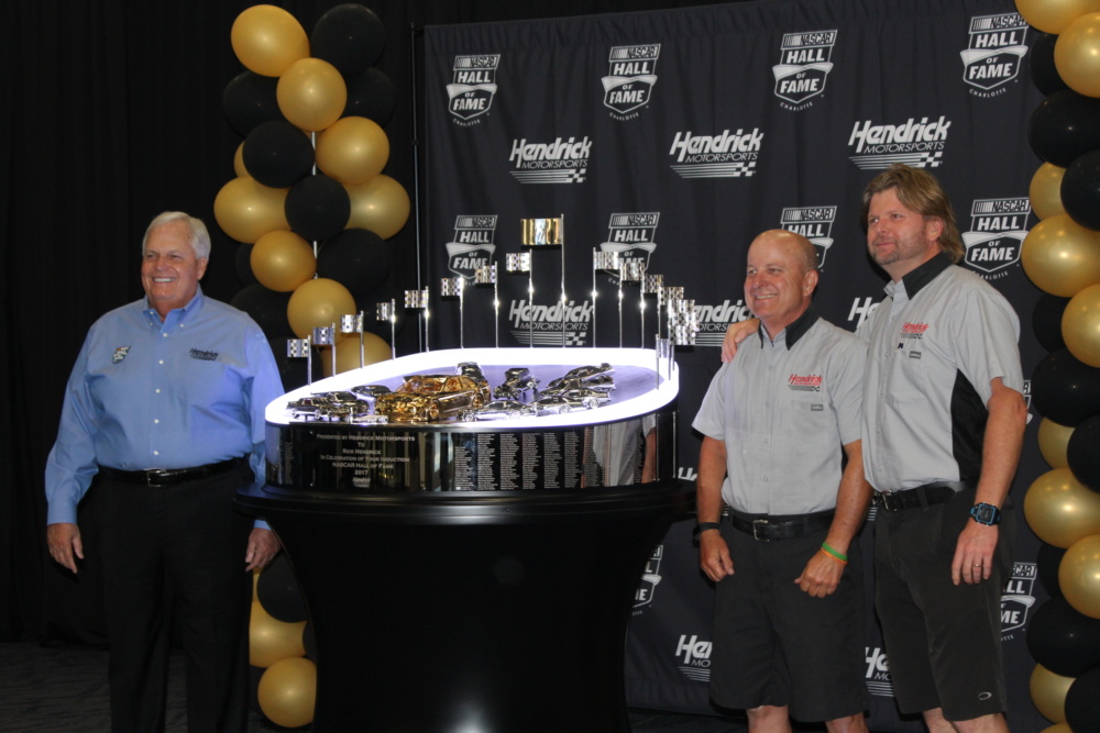 Hendrick presents Hall of Fame rings to teammates | Hendrick Motorsports