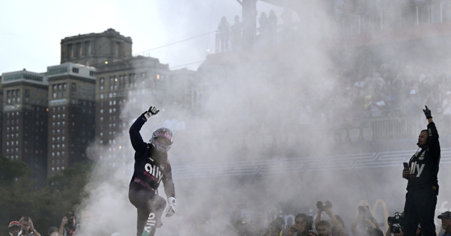 Alex Bowman 2025 NASCAR preview: No. 48 team looks to build on Chicago win, playoff run ...