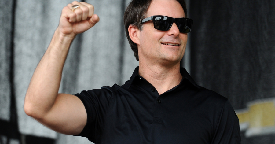 Gordon presented with Brickyard 400 ring as defending winner | Hendrick ...