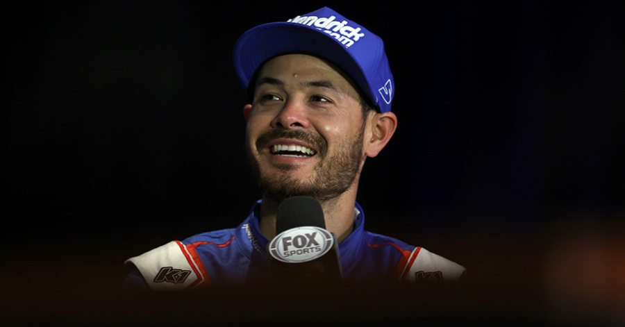 Larson featured in 'DIRT' documentary series | Hendrick Motorsports