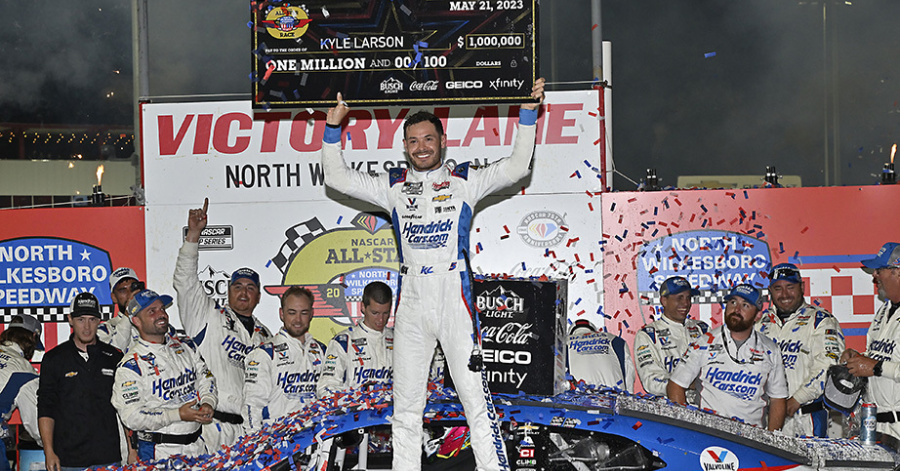 Larson dominates All-Star Race, wins $1 million | Hendrick Motorsports