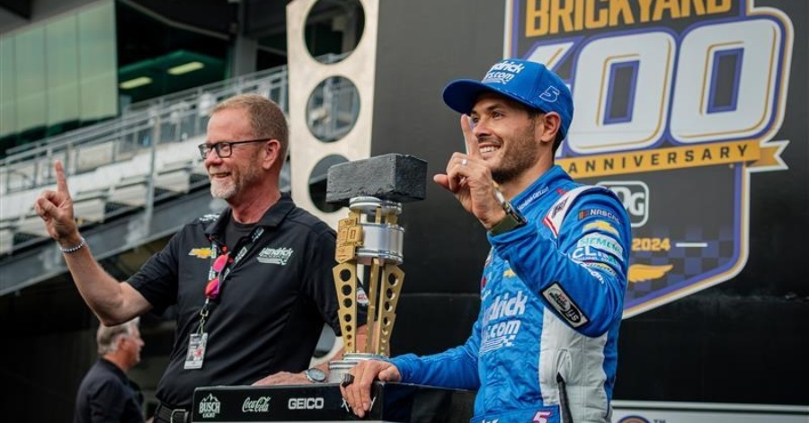 Hendrick Motorsports' Jon Edwards mourned by NASCAR, racing community | Hendrick Motorsports