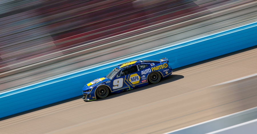 NASCAR start time, starting lineup, TV schedule: Everything to know for ...