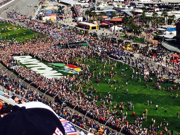 Fans in Focus: Daytona 500 | Hendrick Motorsports